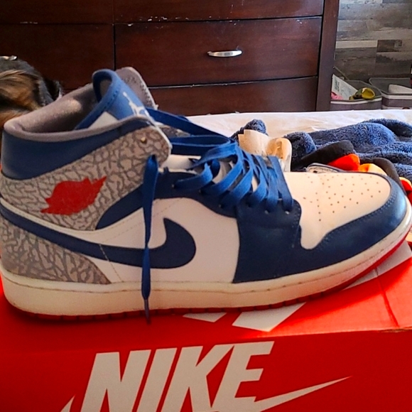 Nike | Shoes | Air Jordan Mid Tru | Poshmark
